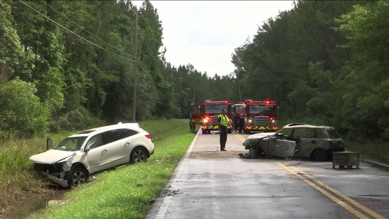 JFRD: 2 drivers rushed to hospital after fiery crash in rural...